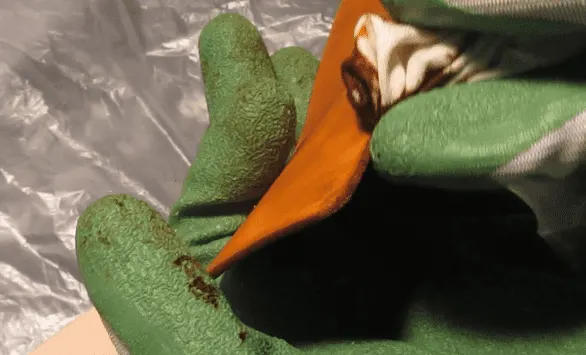 2 Ways To Dye Leather - Maze Leather