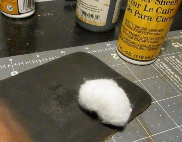 3 Ways To Restore Faded Leather - Maze Leather