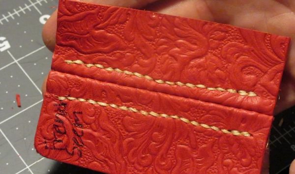 7 Different Ways To Stitch Leather By Hand - Maze Leather