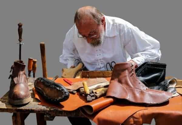 What Is A Leatherworker Called - Maze Leather