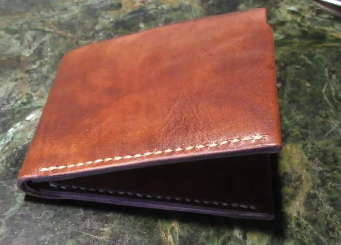 Free Simple Bifold Wallet Template - Maze Leather