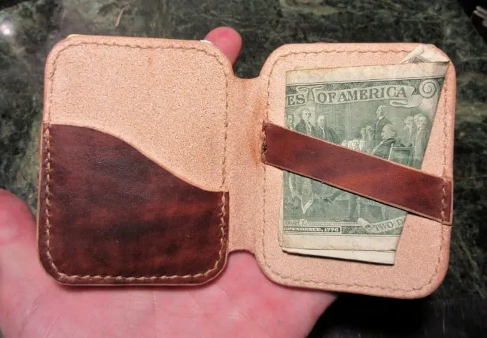 Compact BiFold Wallet Template - Maze Leather